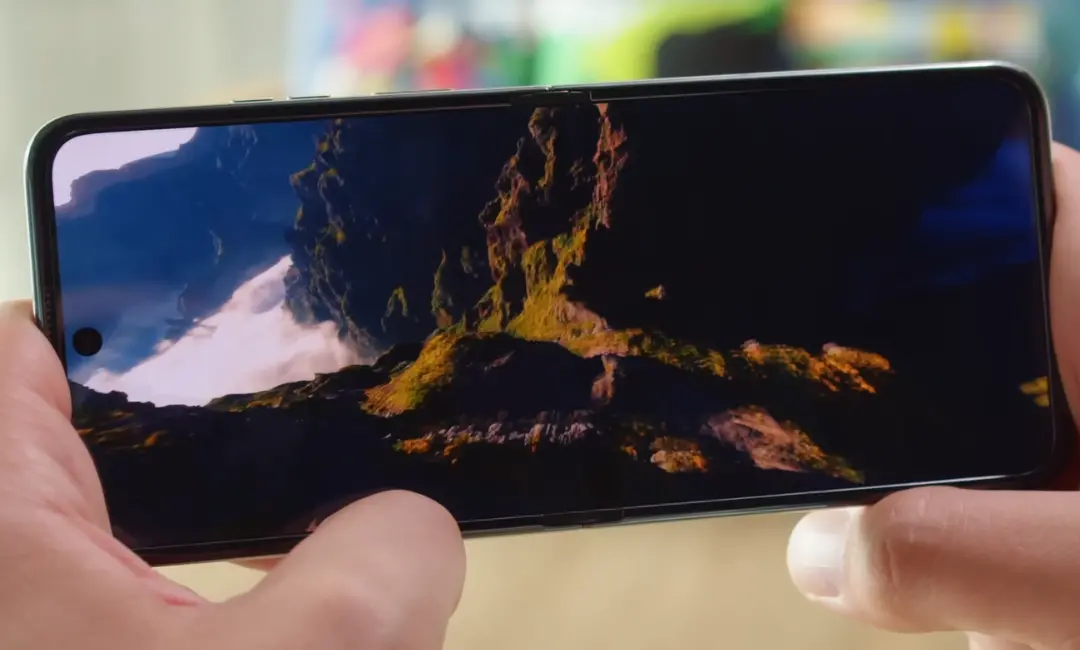 Motorola Razr 60 Ultra: What Makes It Stand Out in the Foldable Market?