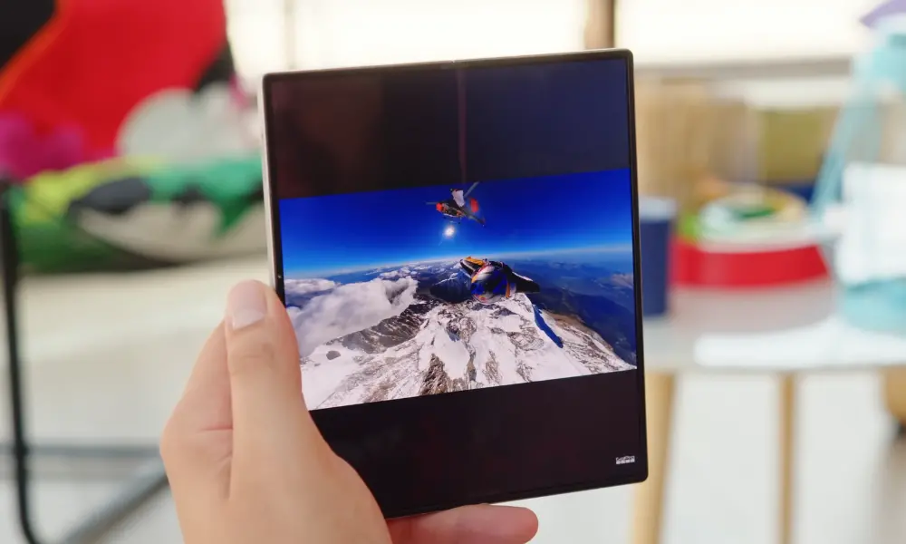 Samsung Galaxy Z Fold6 Review: Is It the Future of Smartphones?